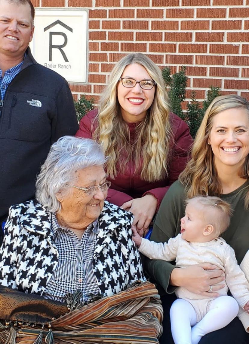 Rader family celebrates Thanksgiving 2021 with music, prayer, gratitude ...